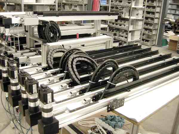 Custom made - Linearmotion